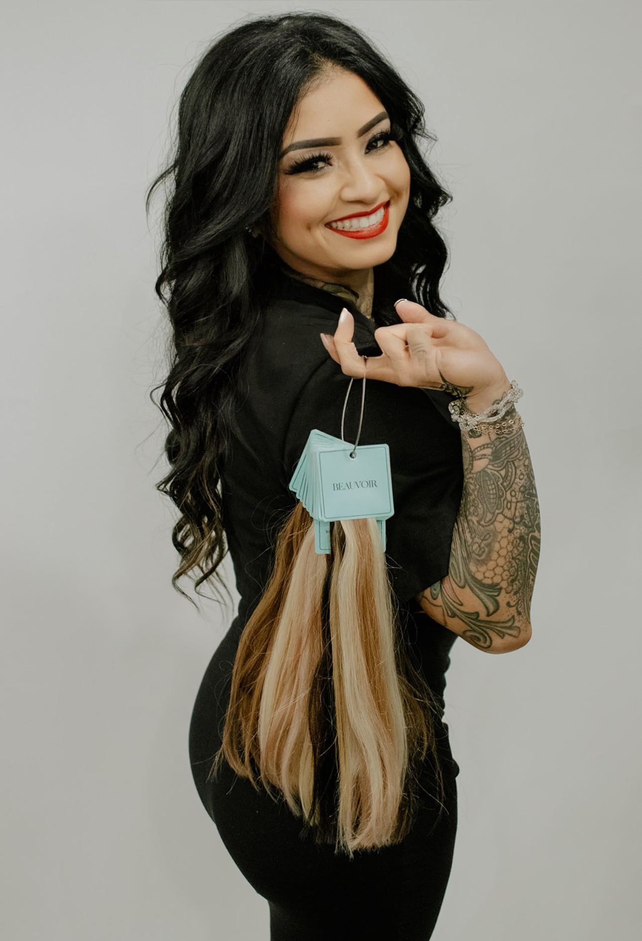 #555 Akako Red by Martha Nicola – BEAUVOIR