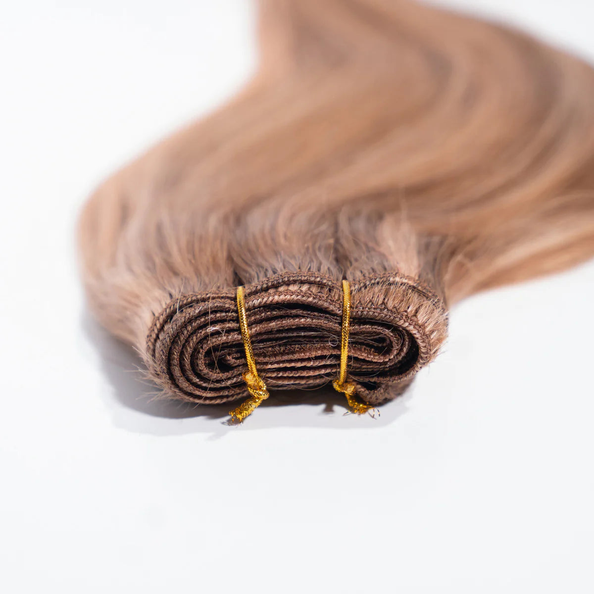 Machine-Tied Weft Hair Extensions – BEAUVOIR